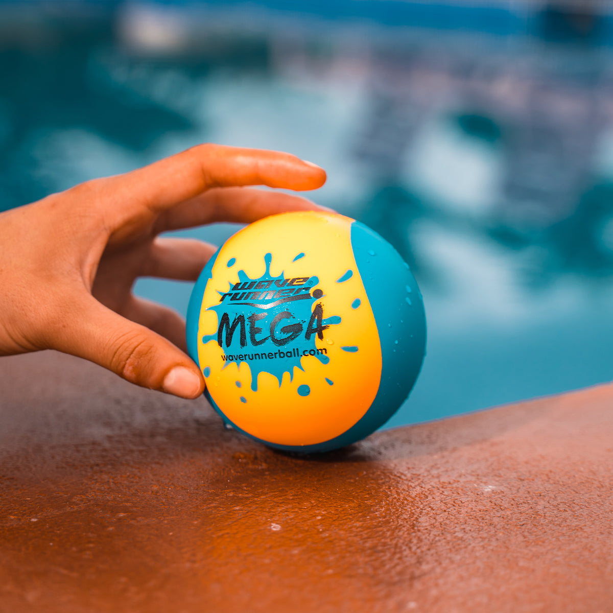 WaveRunner MEGA Ball & Pool Ball (Combo Set) | Water Skipping Ball ...